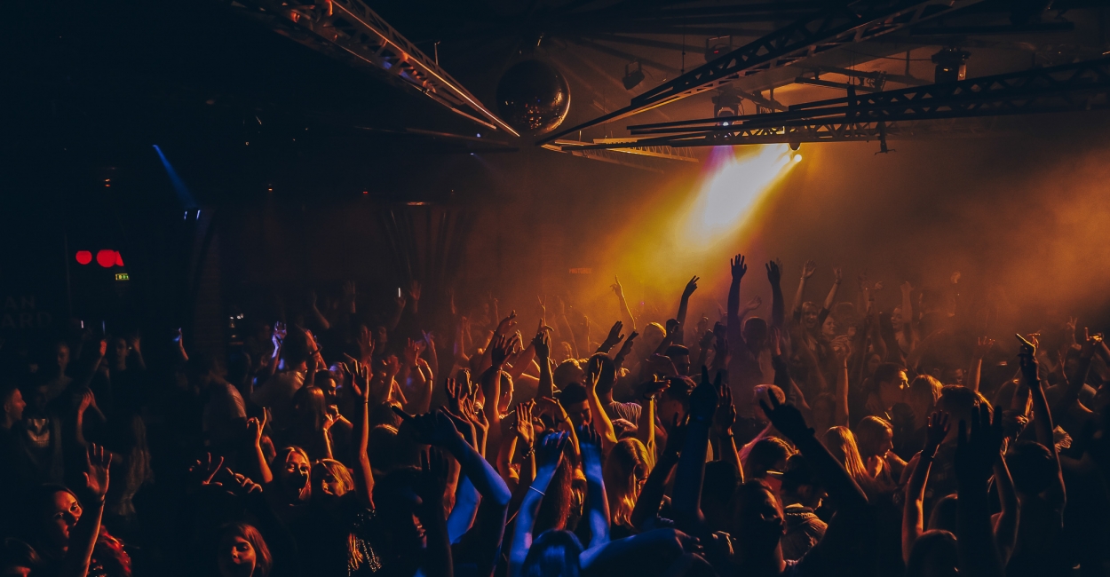 Partyfoto Übersicht: Partyfotos - Szenenight