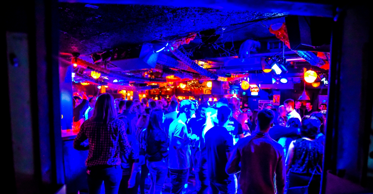 Partyfoto Übersicht: Partyfotos - Szenenight